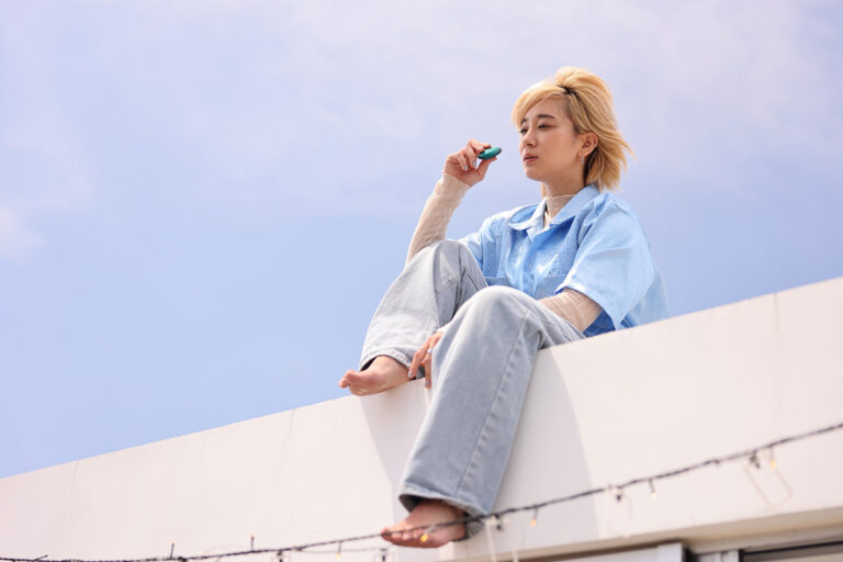 Relaaaax | アーティスト・Daoko × 漫画家・小骨トモの“リラックス対談” 《後編》。ものづくりを支える原動力とは？